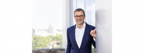 Schell schmeißt als EnBW-Chef hin | E&M